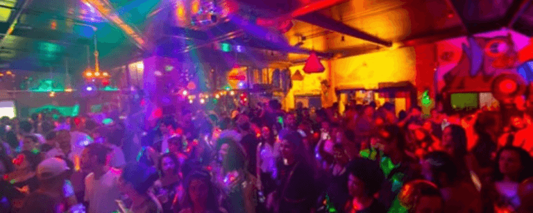 Bares E Baladas Em Ilhabela 4 Lugares Para Você Curtir Visite São Paulo